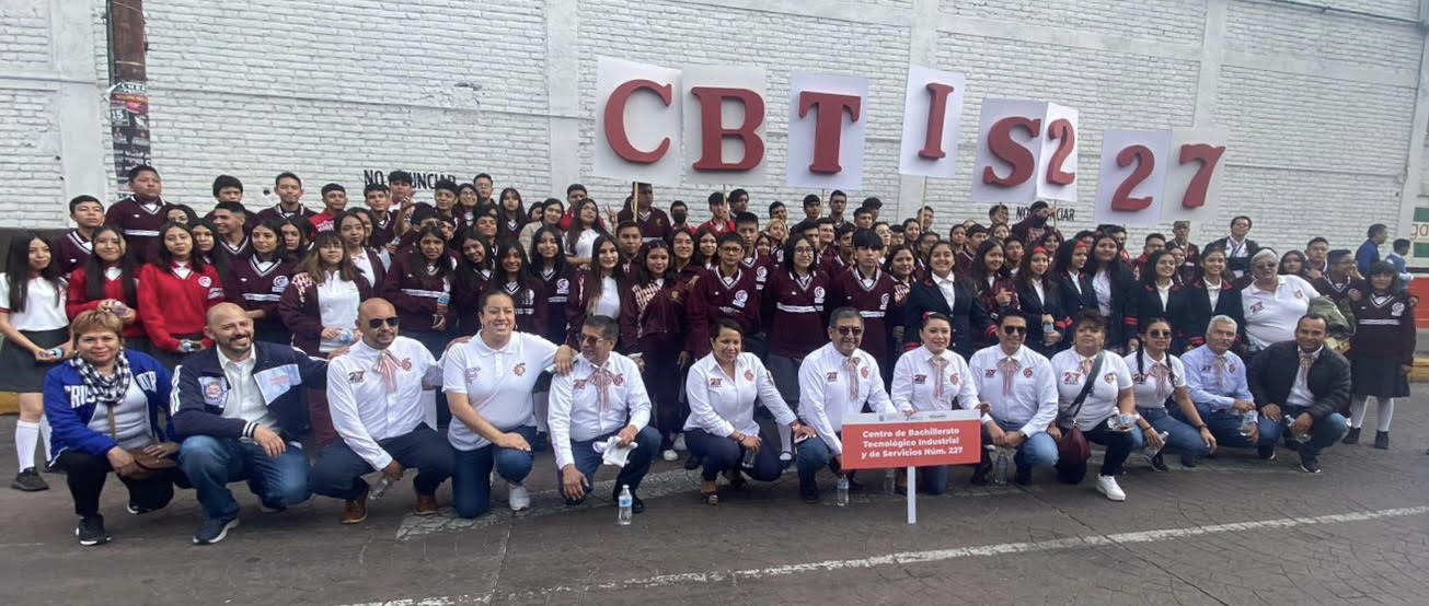 Participación del CBTis 227 en el desfile del 16 de septiembre de 2023 ...